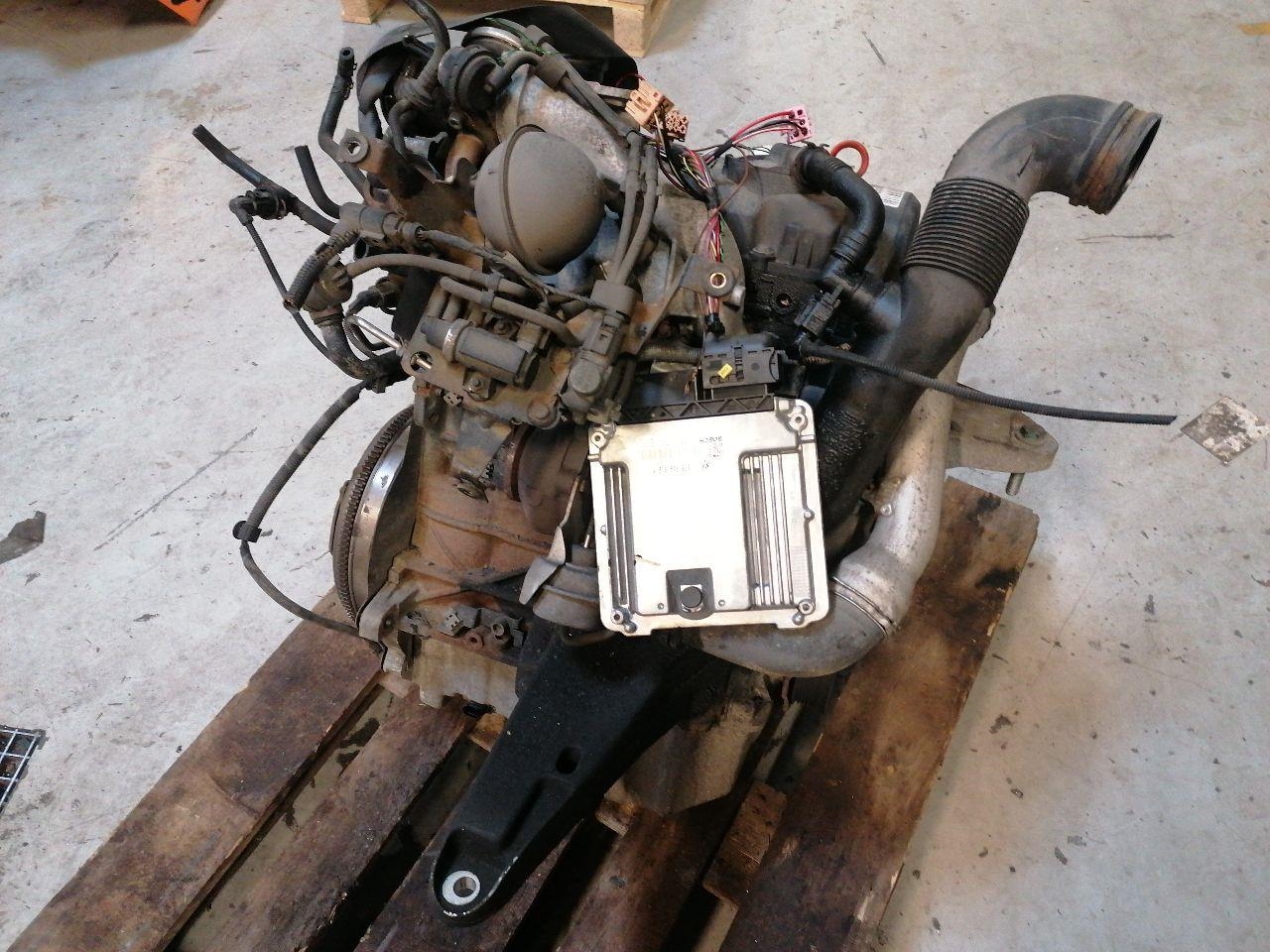 Motor diesel til VW Transporter / Caravelle, 2003-2009 (T5, Fase 1)