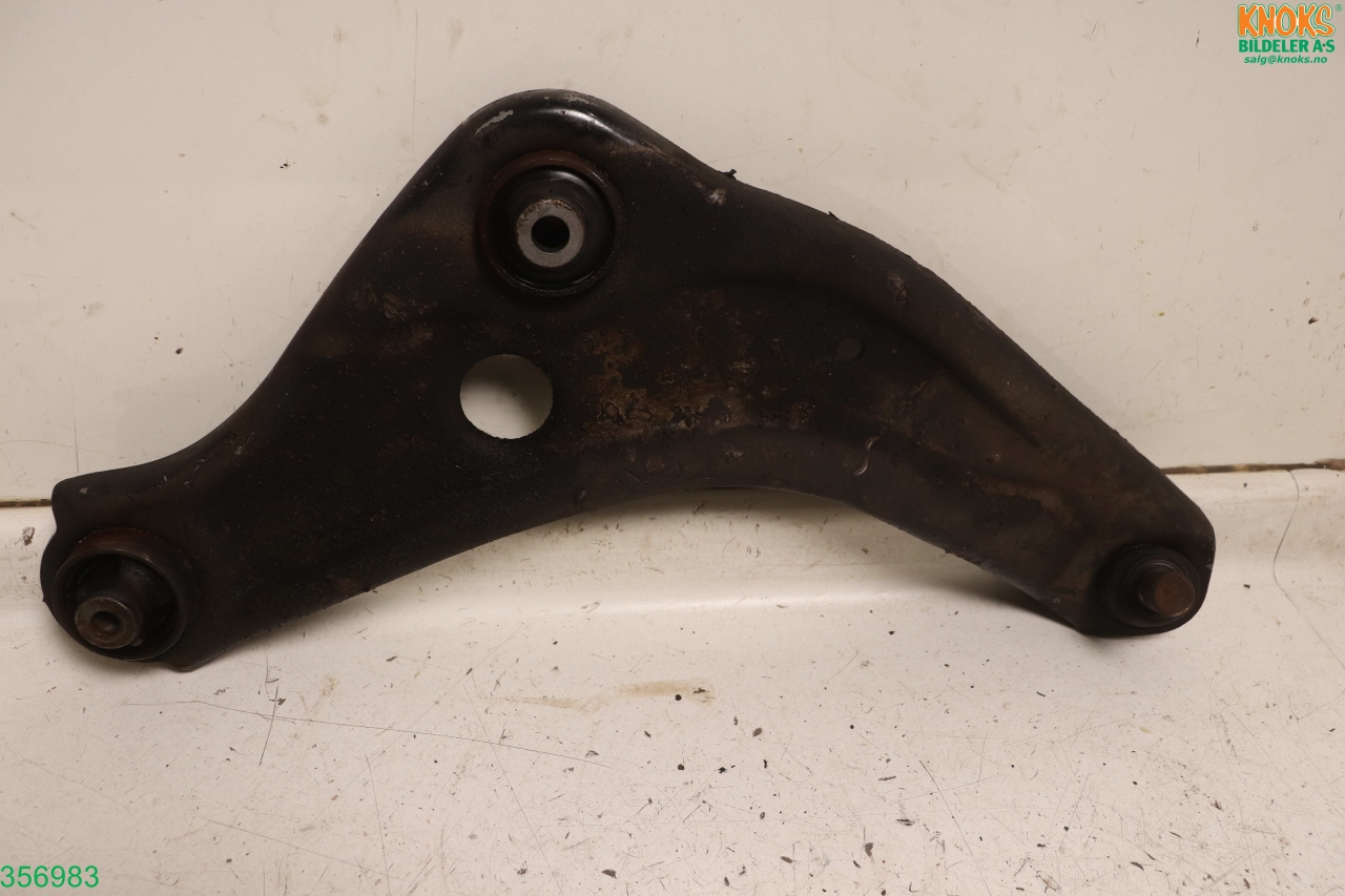 Bærebru høyre foran nedre til Nissan Qashqai, 2014-2021 (Type II ...