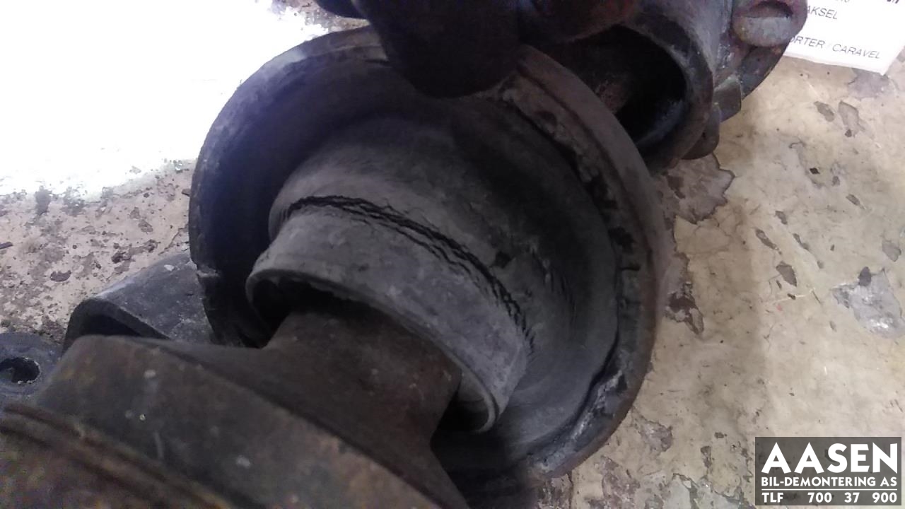 Mellomaksel til VW Transporter / Caravelle, 2003-2009 (T5, Fase 1)