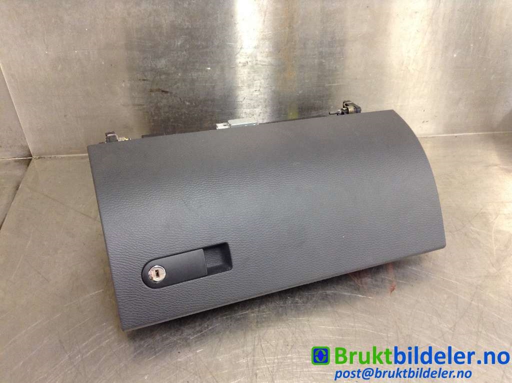 Hanskerom til VW Transporter / Caravelle, 2003-2009 (T5, Fase 1)